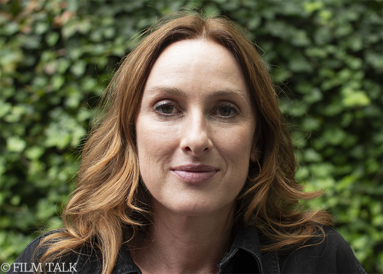 Ruth Becquart, actrice en scenariste, over “Julie zwijgt”: “Stilte is ...